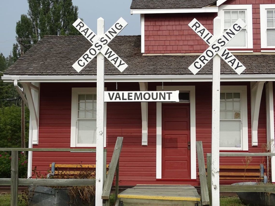 Vancouver to Jasper Road Trip Guide: Scenic Routes & Must-Sees